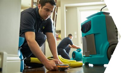 Emergency Water Cleanup: Minimizing Business Interruption Fast